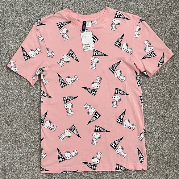 H&M | Shirts | Peanuts Snoopy Hm Mens Pink All Over Print Tshirt | Poshmark